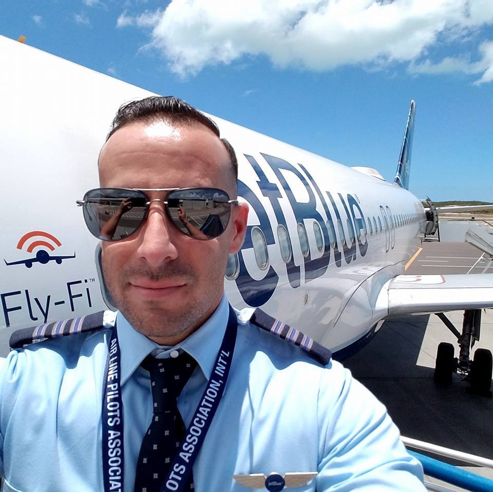 FAA recognizes Belizean, Arthur John Hoy Jr. - MyBelize.Net